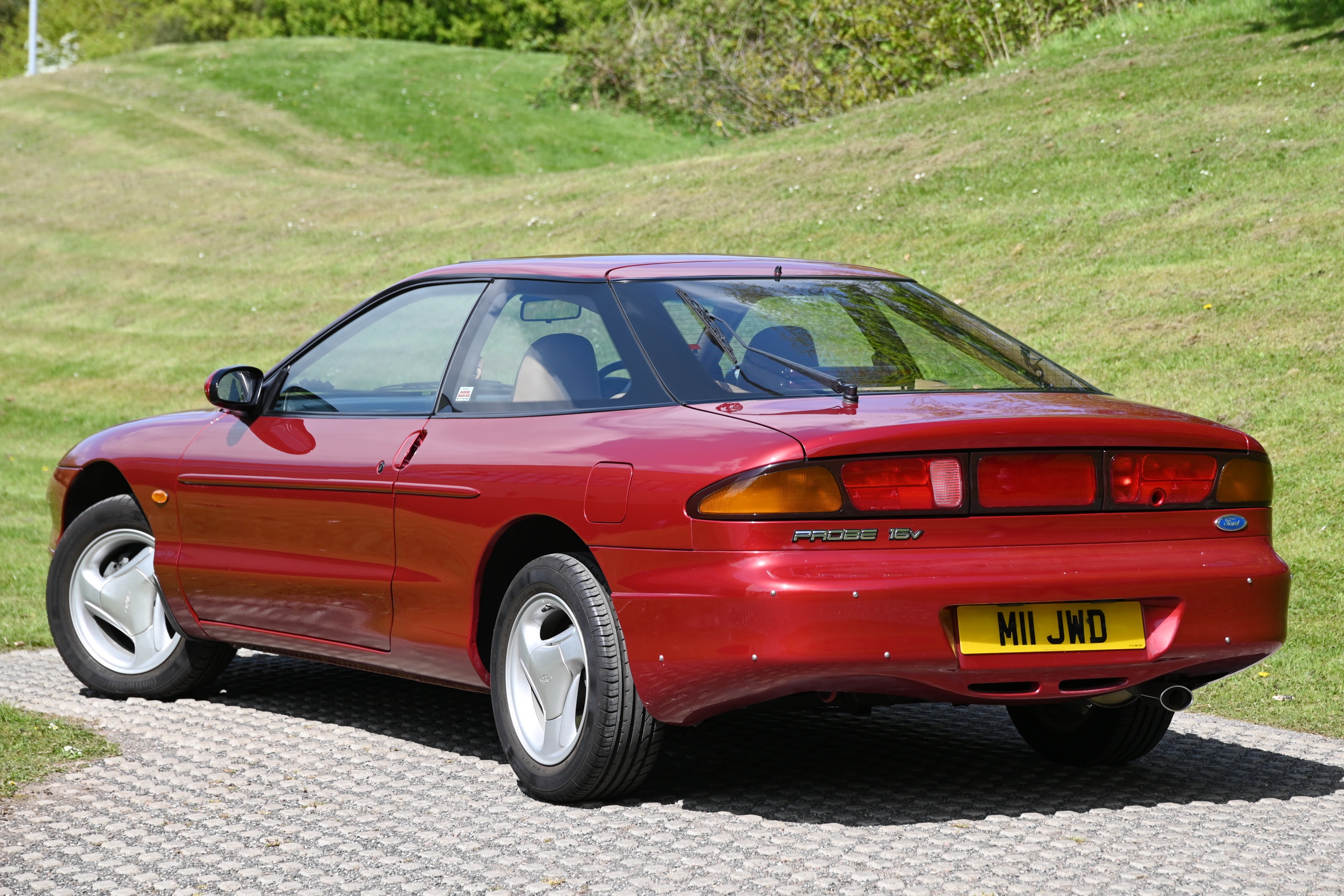 Lot 79 - 1997 Ford Probe 2.0 16V