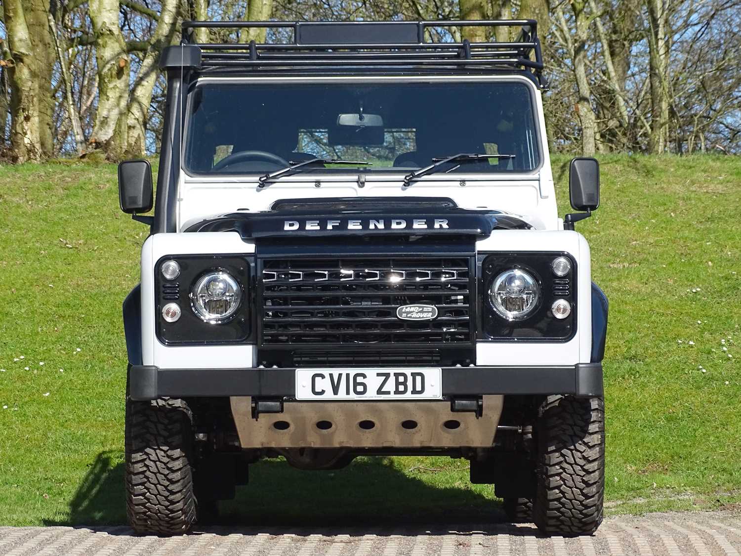 Lot 66 - 2016 Land Rover Defender 90 Adventure TD