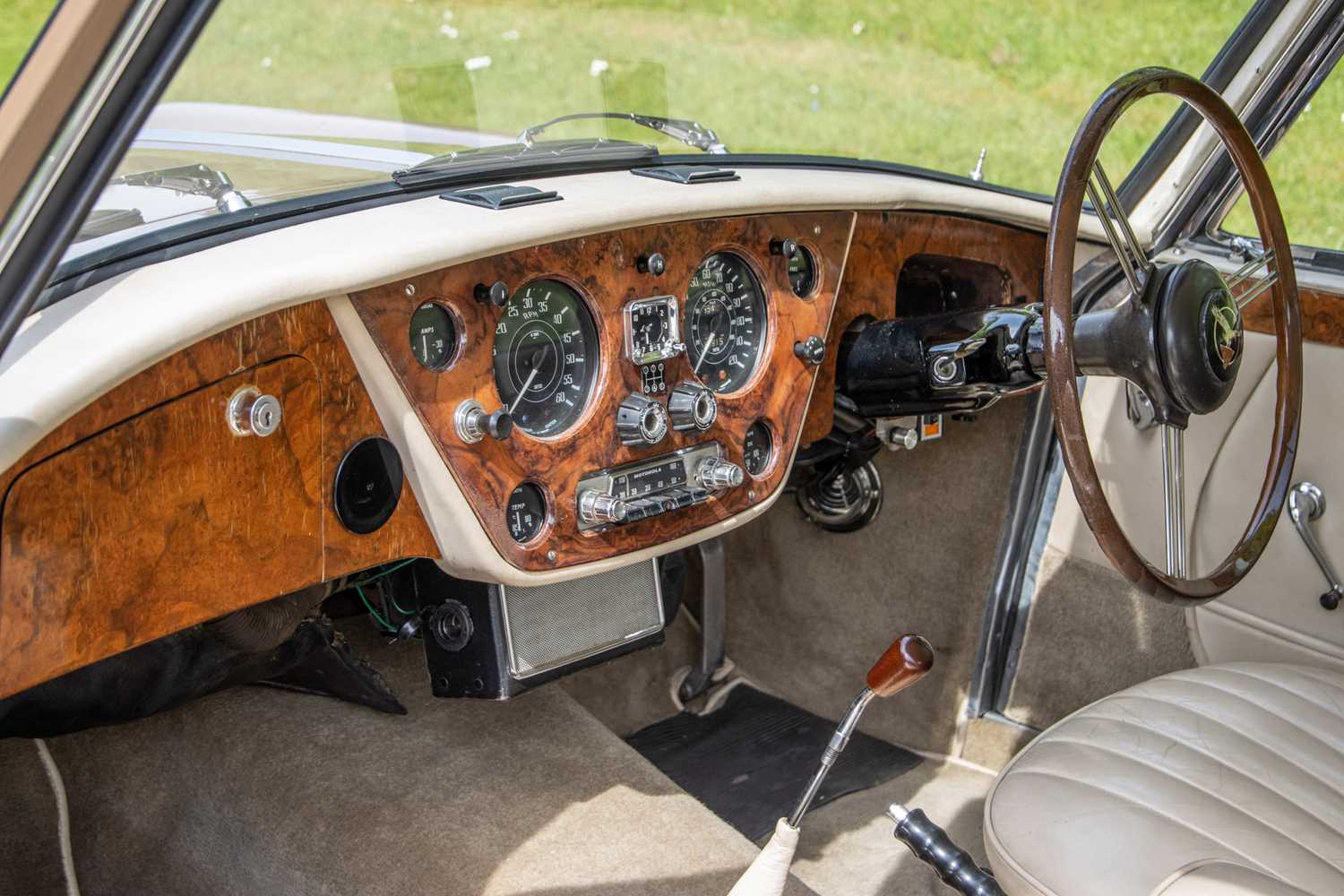 Lot 18 - 1963 Alvis TE21 Saloon