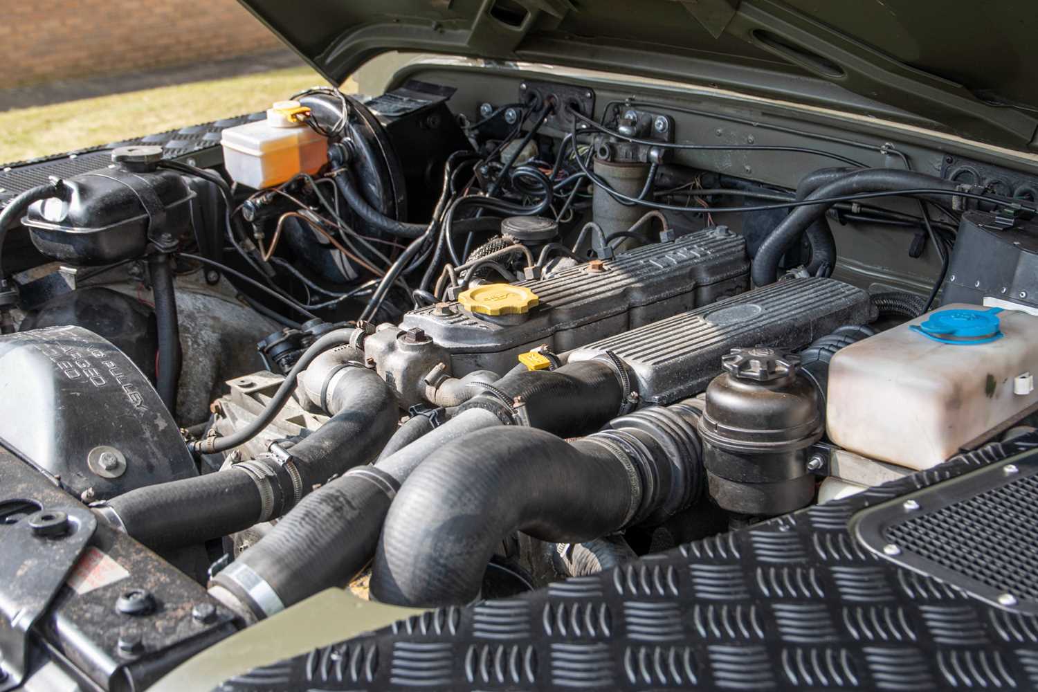 Lot 44 - 1991 Land Rover Defender 90