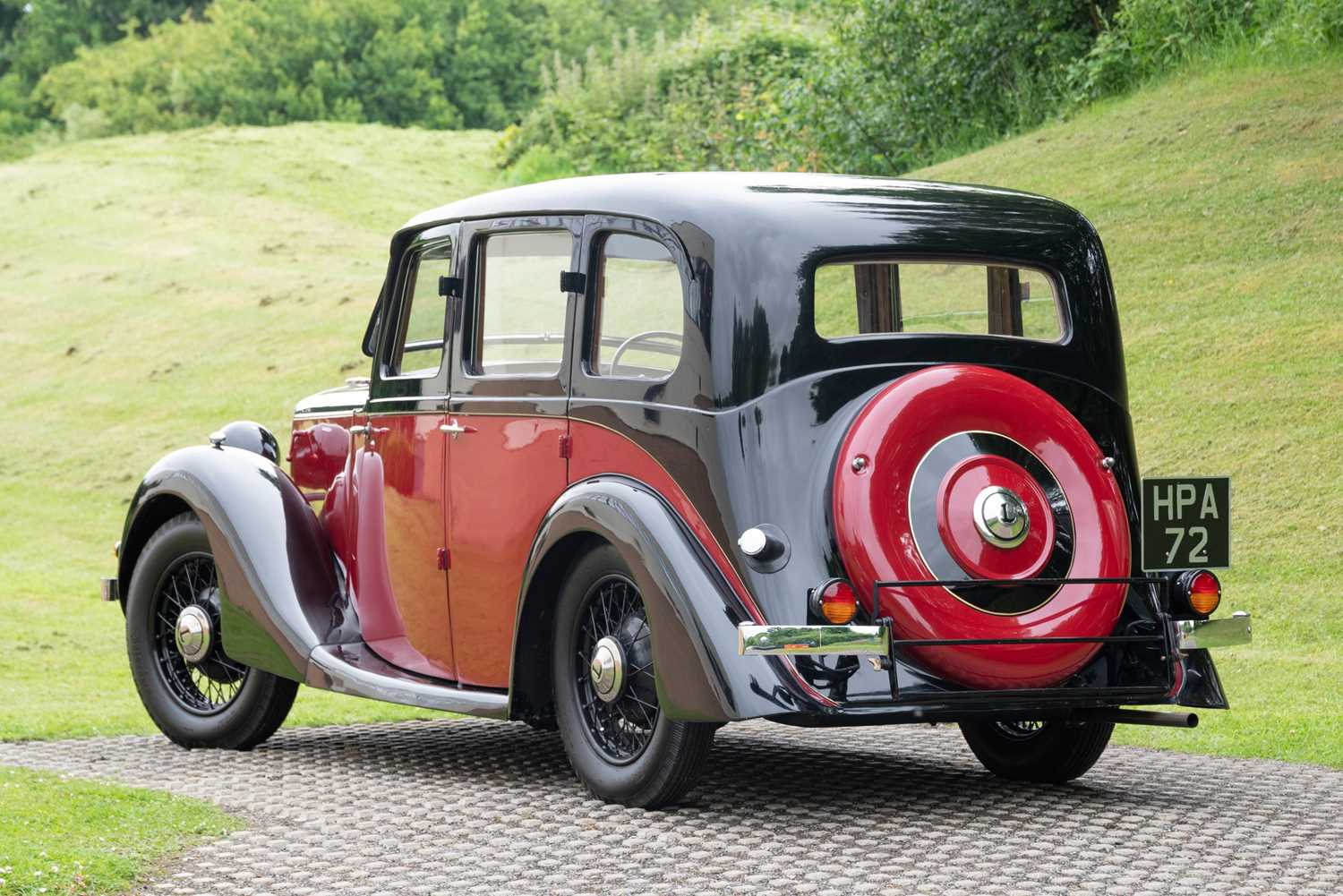 Lot 39 - 1938 Lanchester Eleven