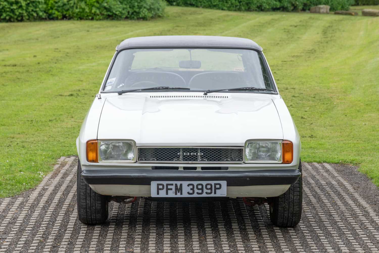 Lot 17 - 1976 Ford Capri MK II 1300