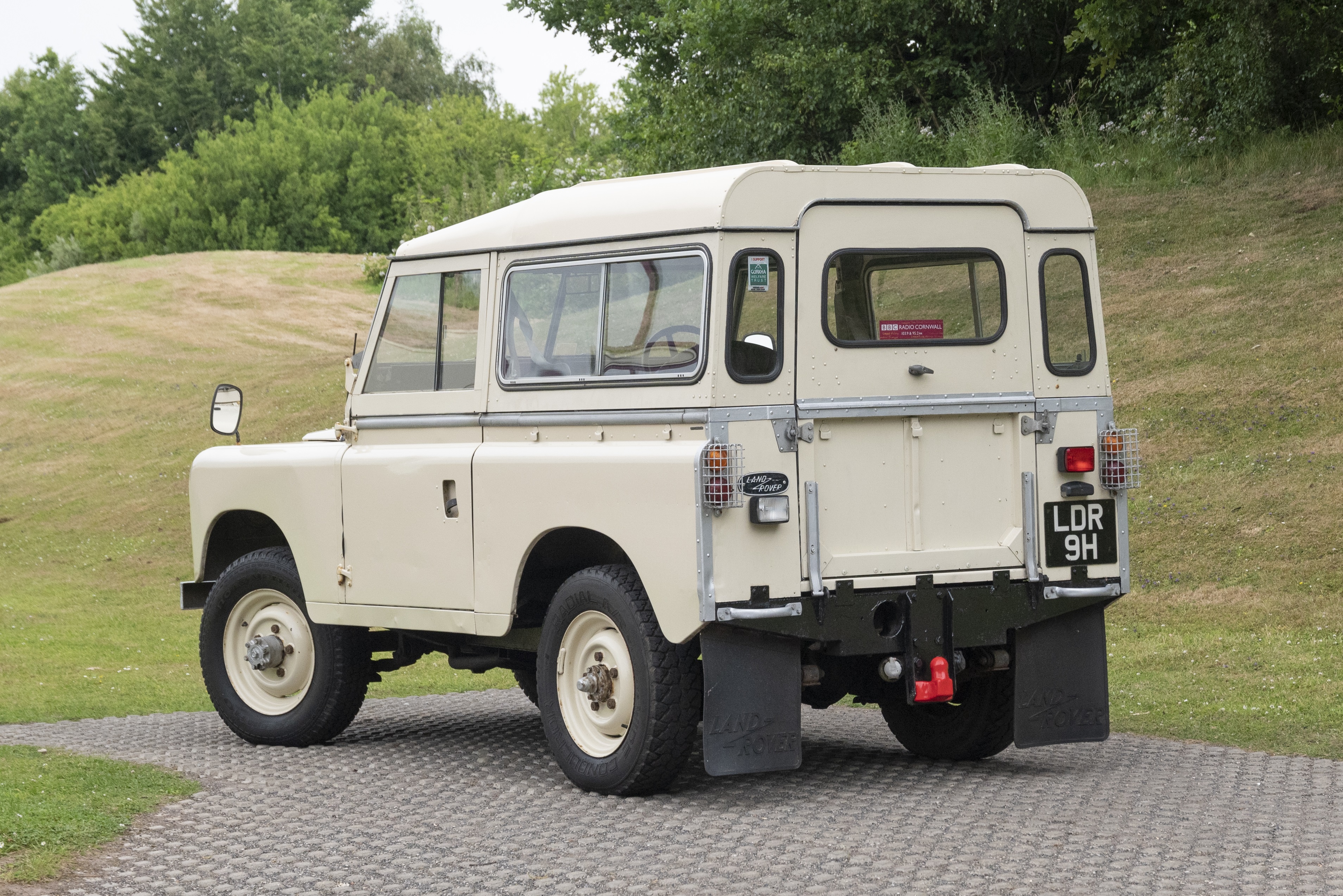 Lot 12 - 1969 Land Rover 88 Series IIA
