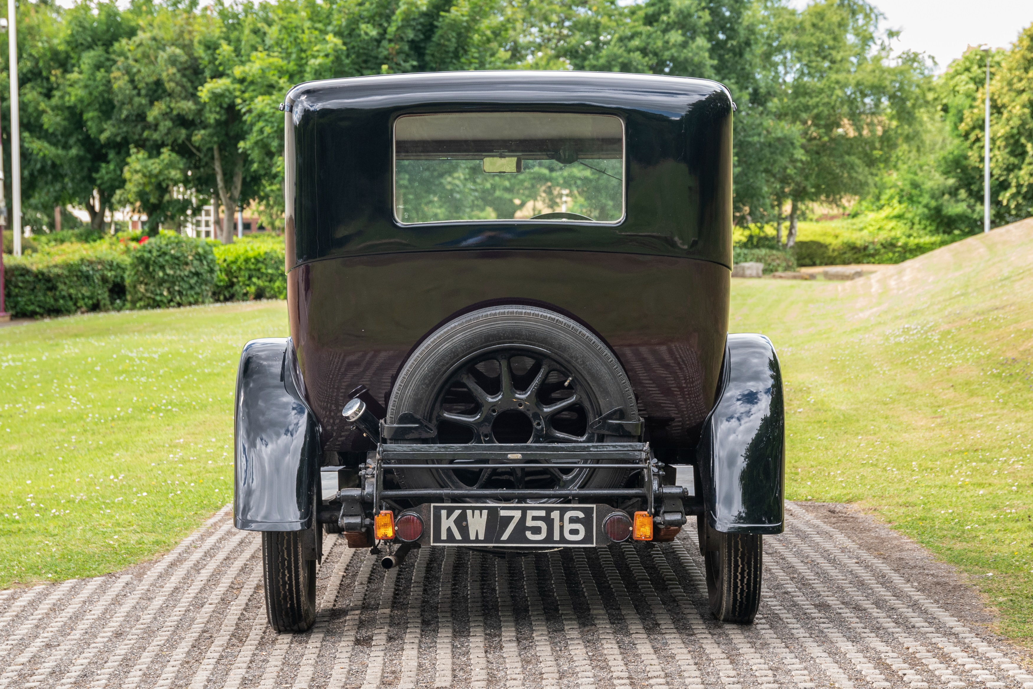 Lot 54 - 1929 Austin 12/4 Burnham Saloon