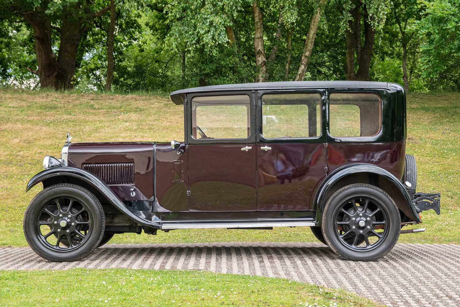 Lot 54 - 1929 Austin 12/4 Burnham Saloon