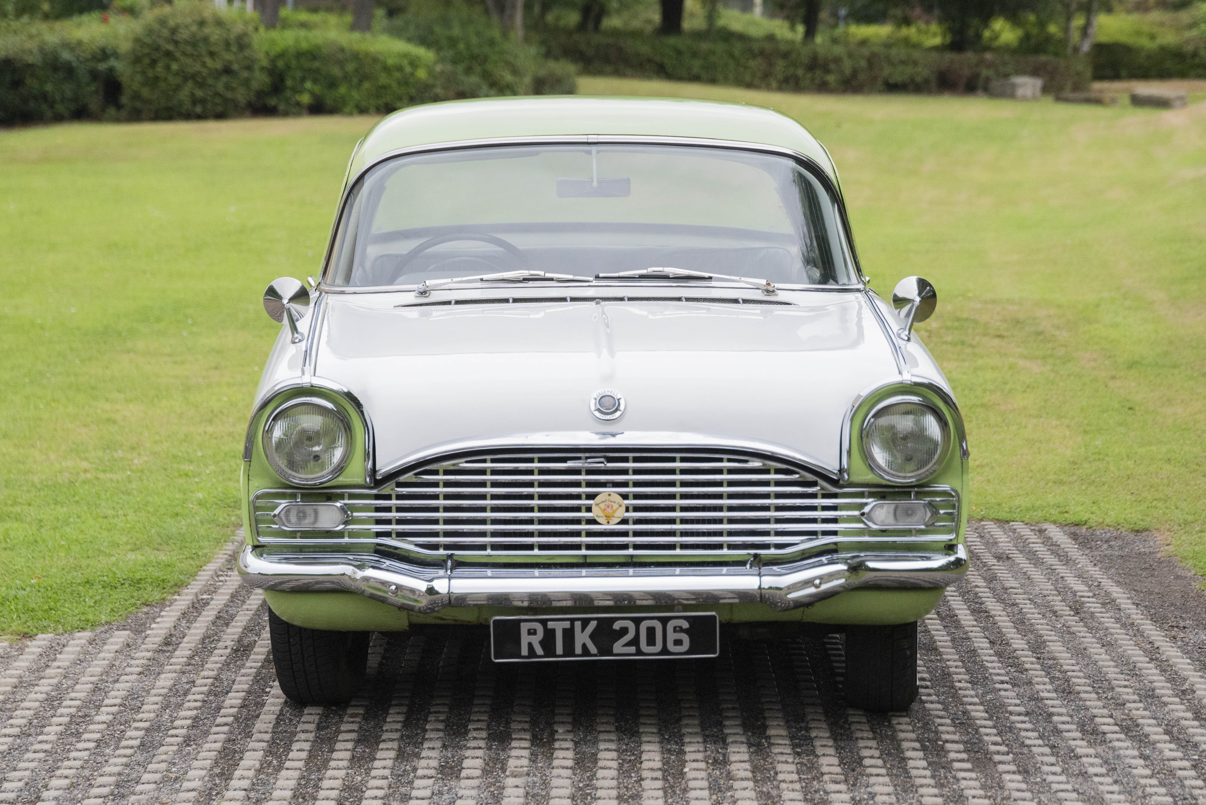 Lot 12 - 1961 Vauxhall Cresta PA