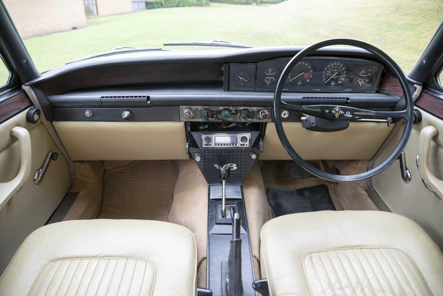 Lot 72 - 1974 Rover P6 3500 V8