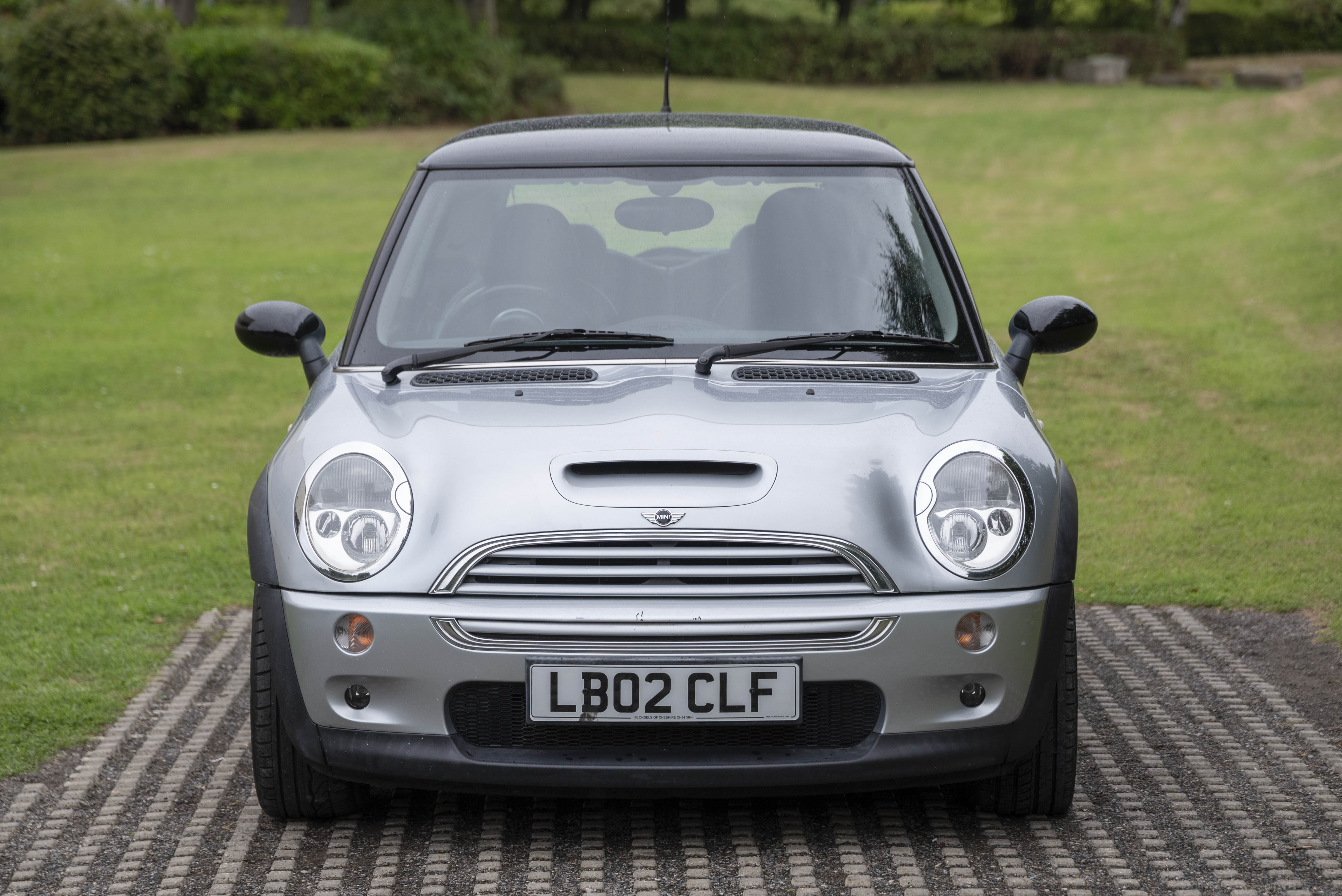 Lot 11 - 2002 Mini Cooper S