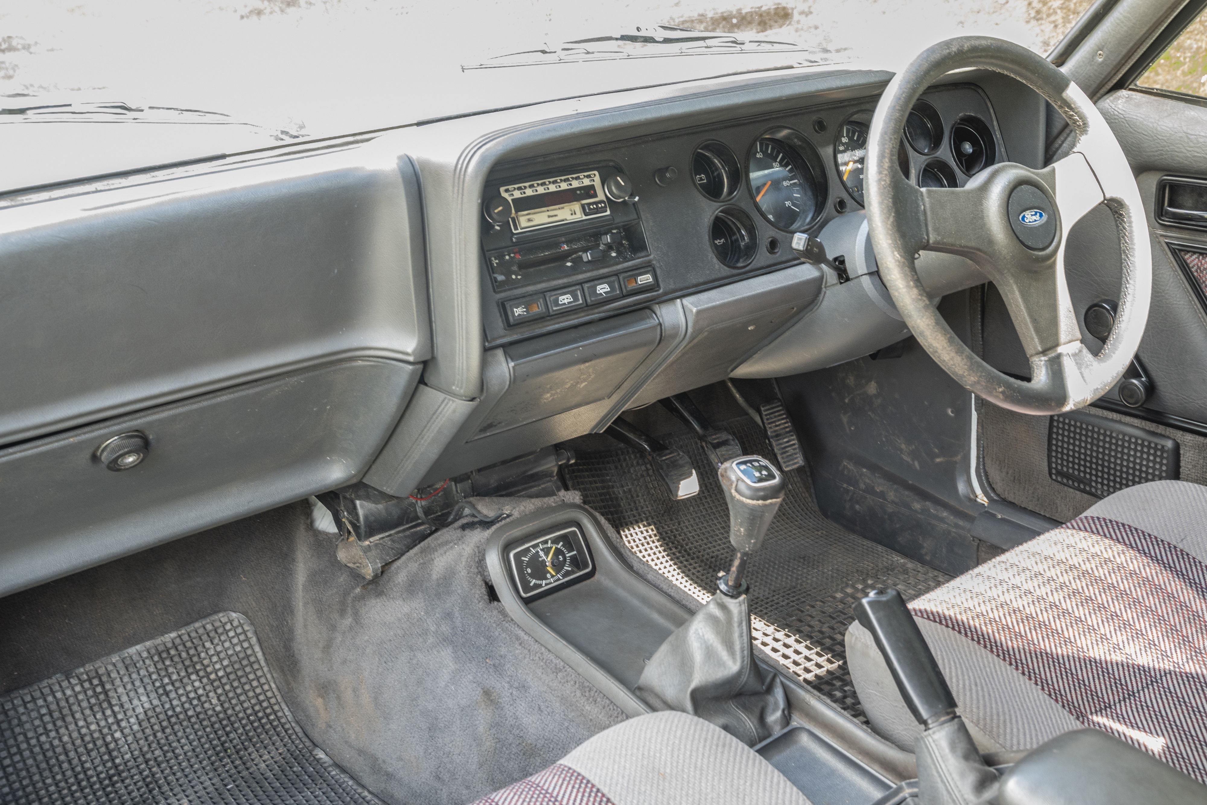 Lot 79 - 1986 Ford Capri 1.6 Laser