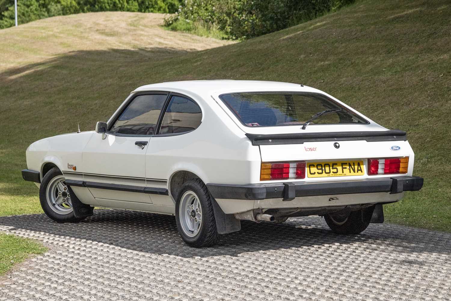 Lot 79 - 1986 Ford Capri 1.6 Laser