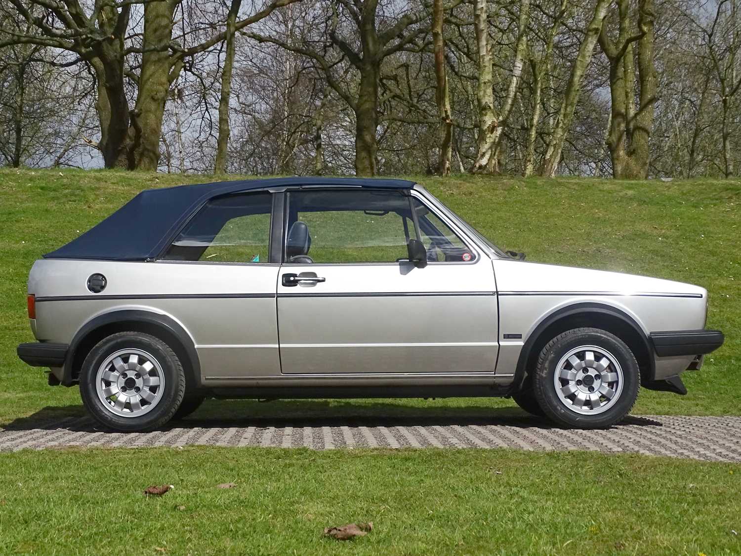 Lot 70 - 1985 Volkswagen Golf GTi Cabriolet
