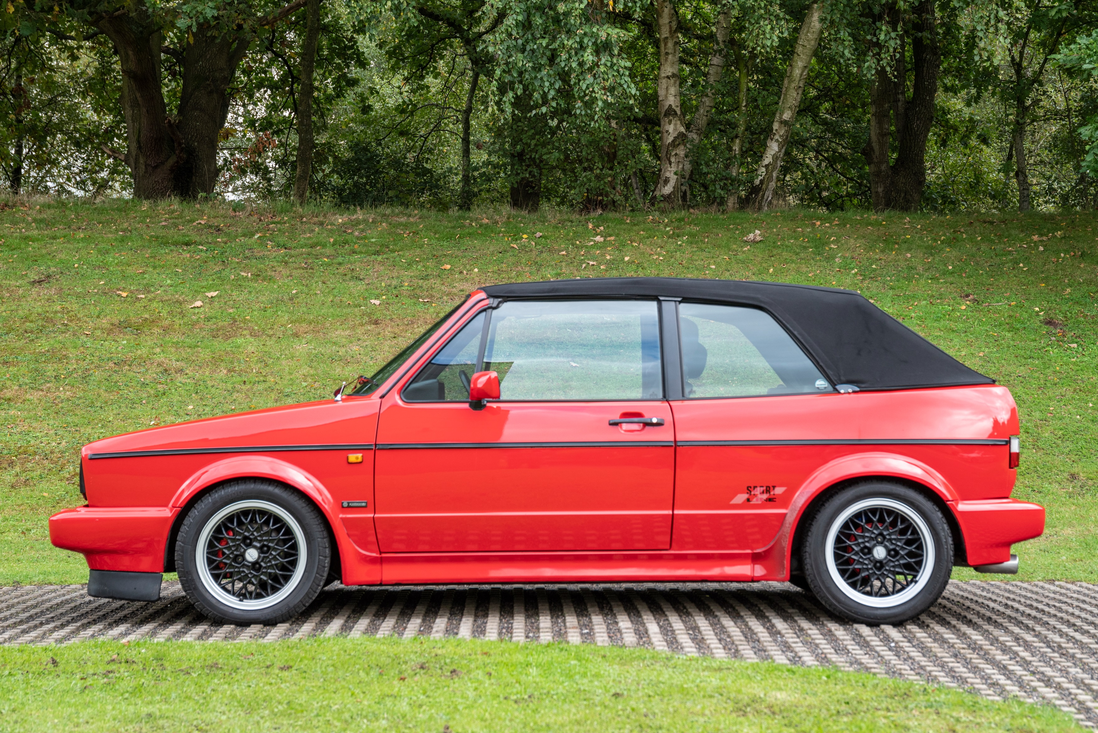 Lot 55 - 1993 Volkswagen Golf GTi Sportline Cabriolet
