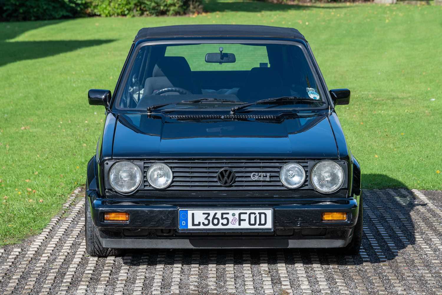 Lot 63 - 1993 Volkswagen Golf GTi Sportline Cabriolet