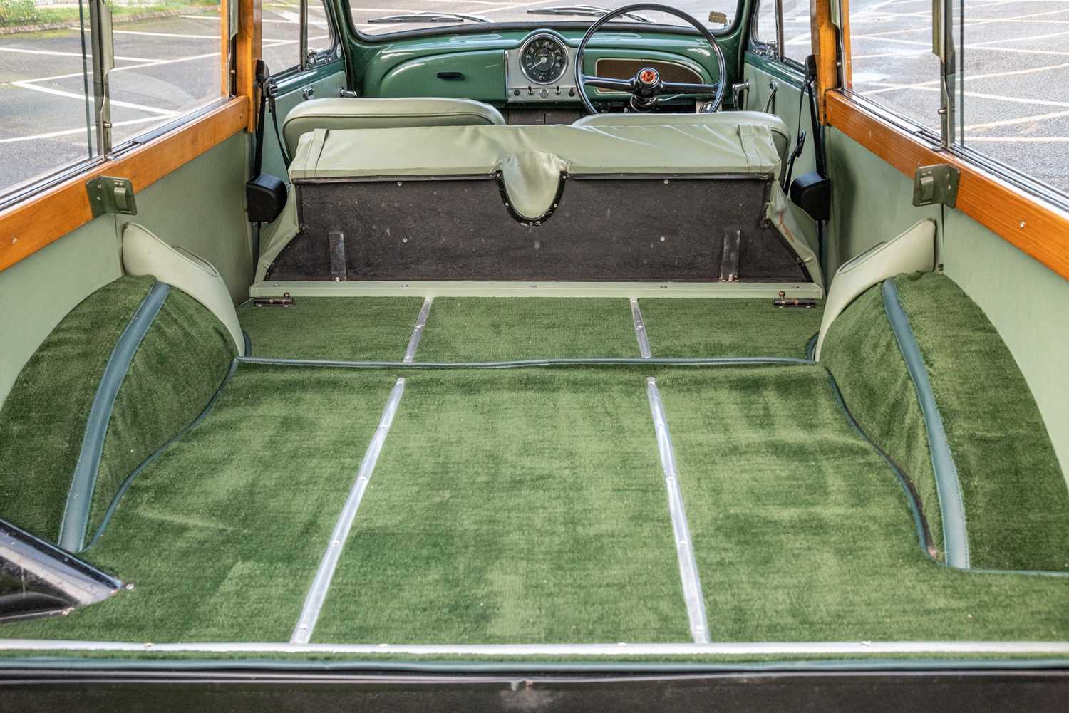 Lot 13 - 1966 Morris Minor 1000 Traveller