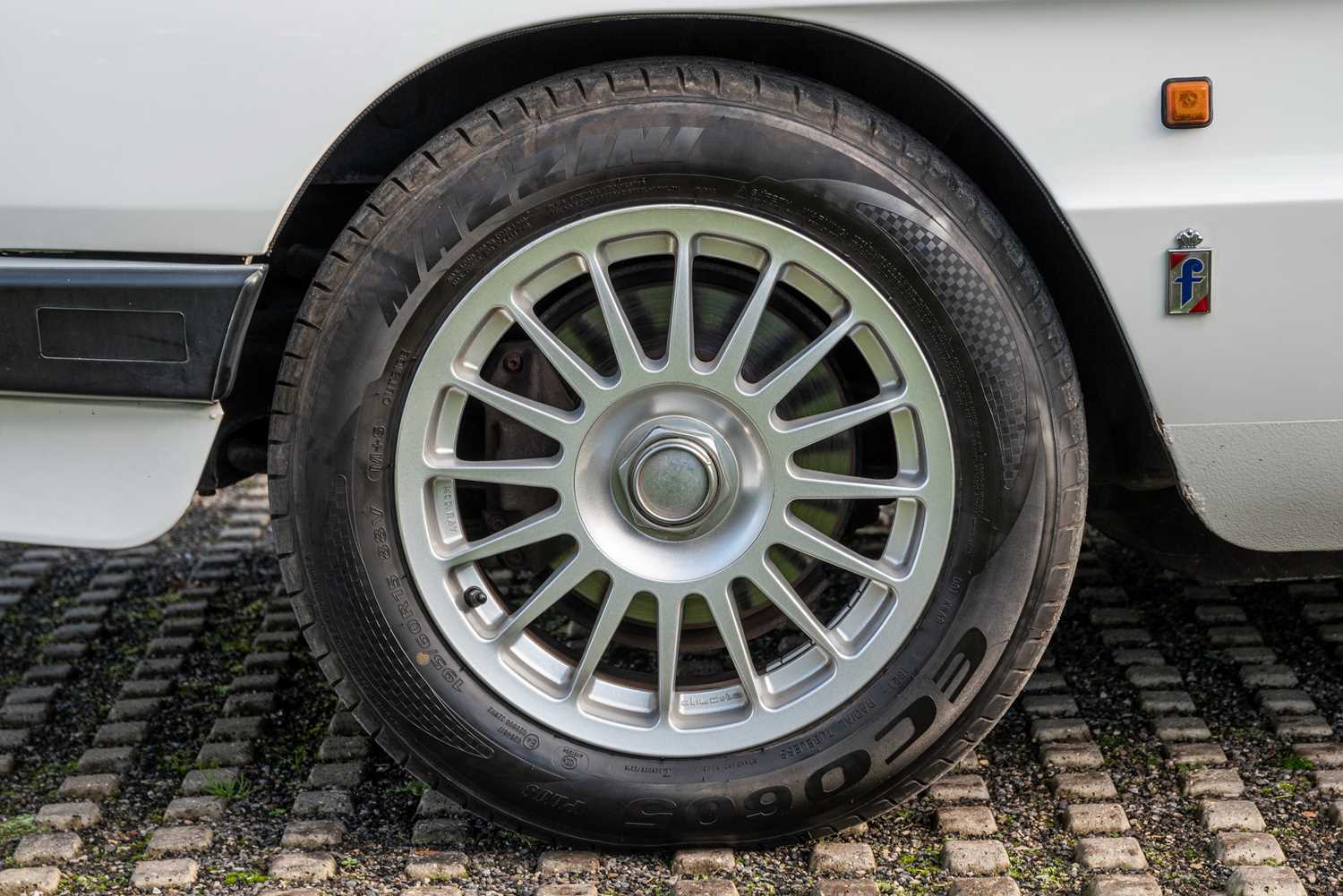 Lot 38 - 1988 Alfa Romeo Spider S3 1.6