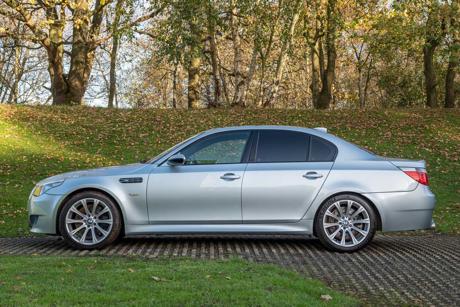 Lot 44 - 2006 BMW M5