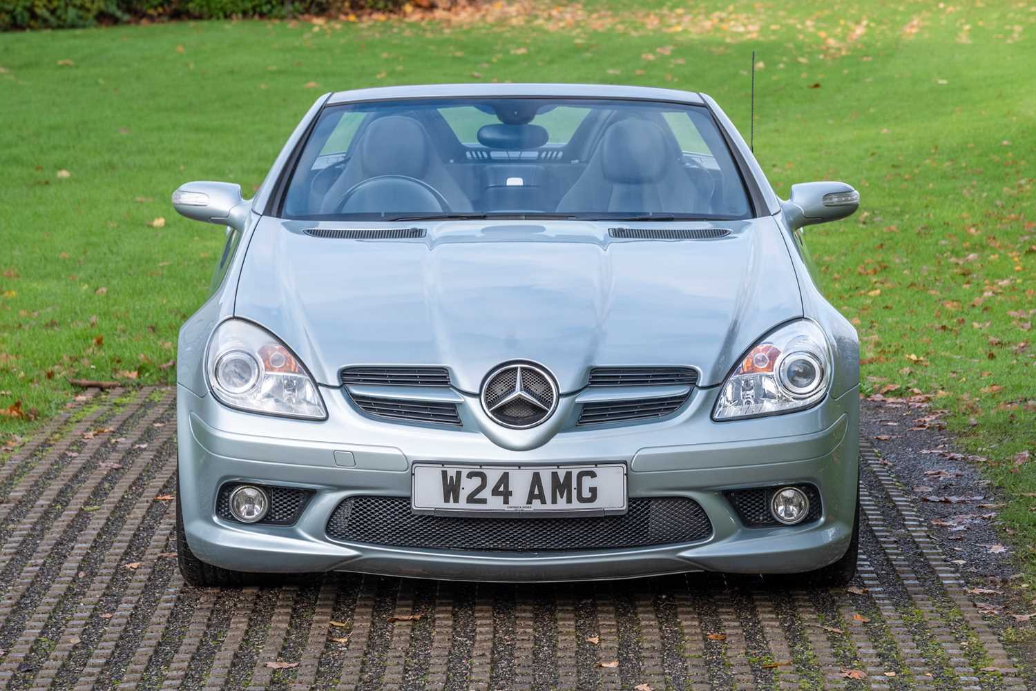Lot 2 - 2006 Mercedes-Benz SLK 280 AMG